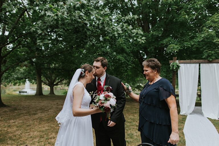 Intimate Wedding at Arlington's in Springfield, Illinois | Nicole ...