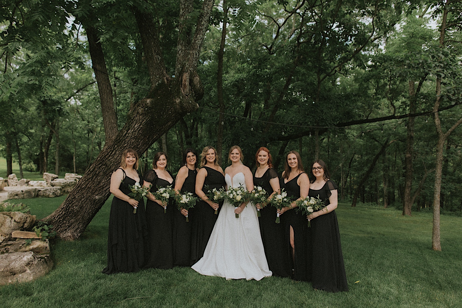 Destination Wedding at Graystone Valley in Branson, Missouri | Amy ...