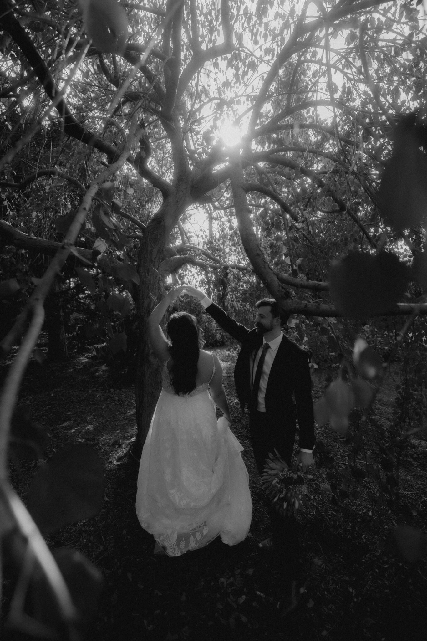 Fall Wedding at the Morton Arboretum in the Chicago Suburbs | Julie ...